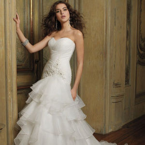 Italy Kristal's Roma | Dresses | Italy Kristals Roma Wedding Dress ...